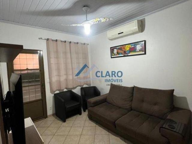 Casa para venda em Núcleo Habitacional José Regino de 200.00m² com 2 Quartos e 2 Garagens
