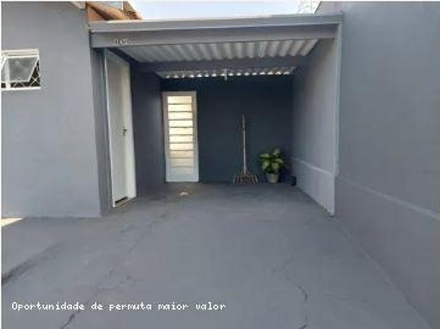 Casa para venda em Núcleo Habitacional Mary Dota de 102.00m² com 3 Quartos e 2 Garagens