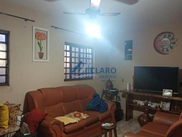 Casa para venda em Núcleo Habitacional Mary Dota de 178.00m² com 2 Quartos e 1 Garagem