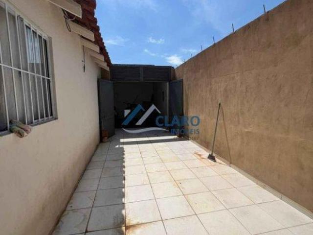 Casa para venda em Núcleo Habitacional Mary Dota de 200.00m² com 2 Quartos, 1 Suite e 3 Garagens