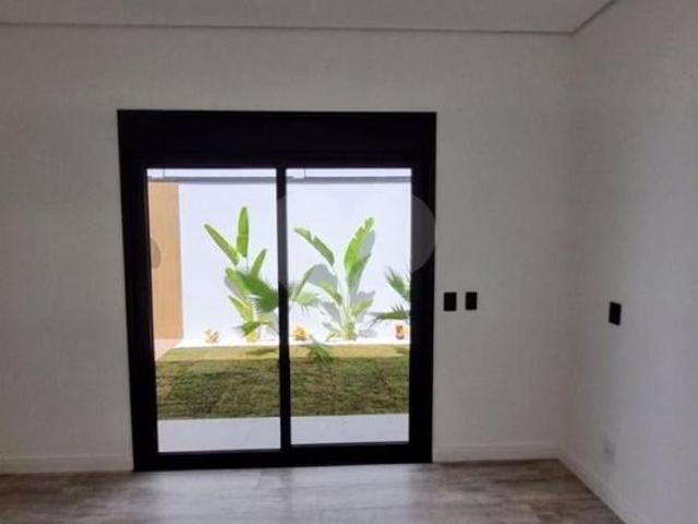 Casa para venda em Núcleo Residencial Porto Seguro de 187.00m² com 3 Quartos, 1 Suite e 2 Garagens
