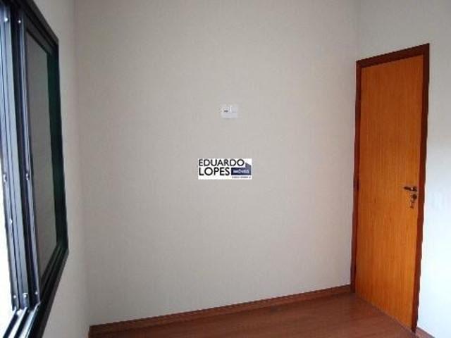 Casa para venda em Núcleo Residencial Professor Carlos Aldrovandi de 56.00m² com 2 Quartos e 1 Garag