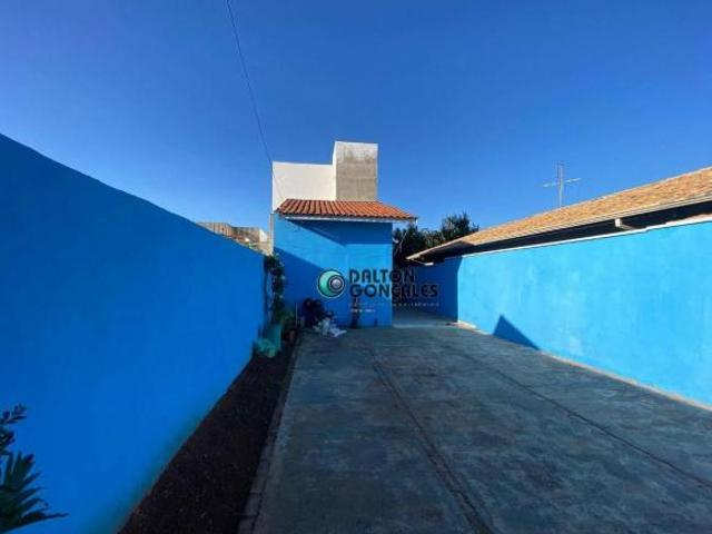 Casa para venda em Núcleo Residencial Professor Carlos Aldrovandi de 66.00m² com 2 Quartos e 4 Garag