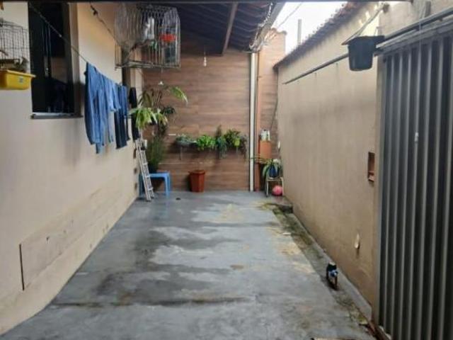 Casa para venda em São Mateus, Contagem