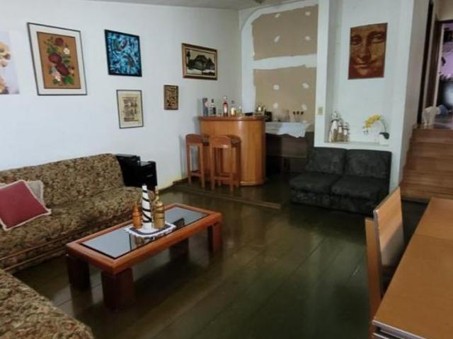 Casa para Venda em São Bernardo do Campo, Parque Terra Nova, 3 dormitórios, 2 suítes, 3 banheiros, 4