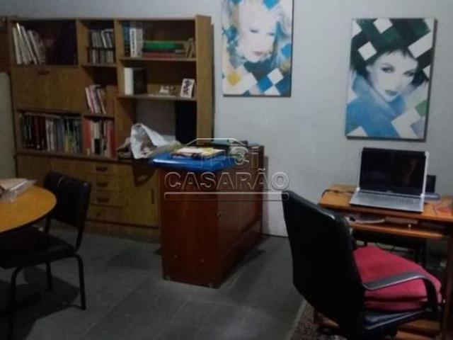 Casa para Venda em São Caetano do Sul, Olímpico, 2 dormitórios, 2 banheiros, 3 vagas