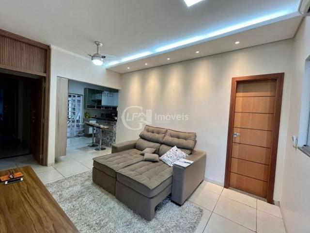 Casa para venda em São Francisco, Campo Grande