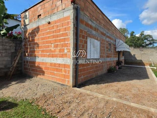 Casa para venda em São Gonçalo de 300.00m² com 1 Quarto e 1 Garagem
