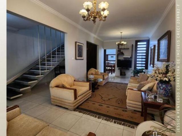 Casa para Venda em São João da Boa Vista, Centro, 4 dormitórios, 2 banheiros, 2 vagas
