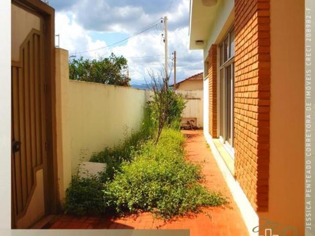 Casa para Venda em São João da Boa Vista, Centro, 3 dormitórios, 1 suíte, 3 banheiros, 1 vaga