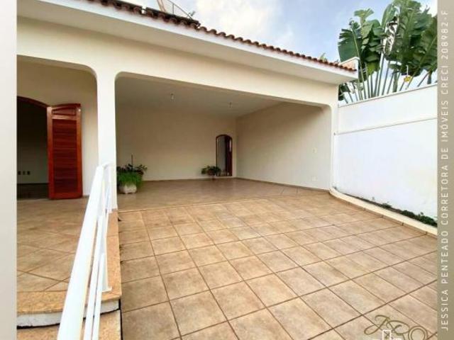 Casa para Venda em São João da Boa Vista, Jardim Canadá, 3 dormitórios, 1 suíte, 4 banheiros, 5 vaga