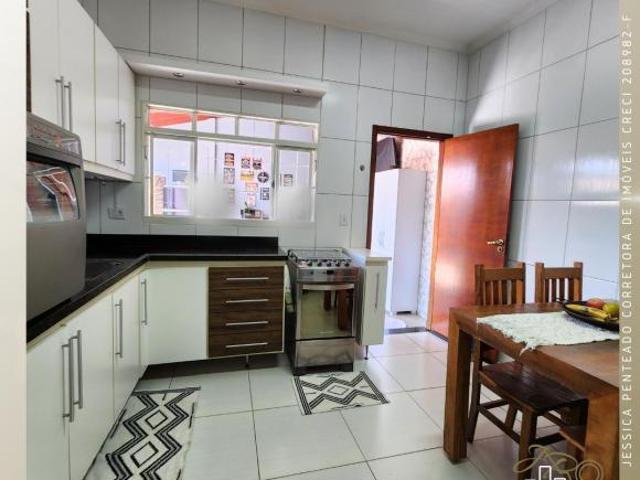 Casa para Venda em São João da Boa Vista, Jardim Recanto das Águas, 4 dormitórios, 1 suíte, 2 banhei