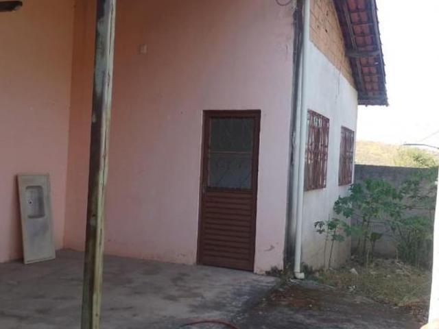 Casa para venda em São João de 100.00m² com 2 Quartos e 2 Garagens