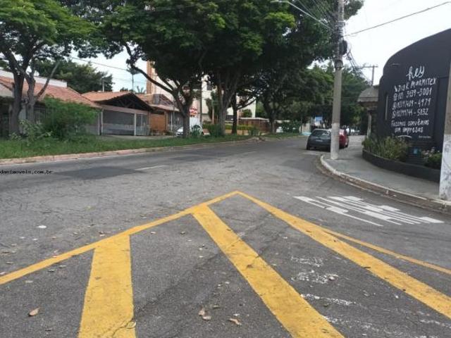 Casa para Venda em São José dos Campos, Conjunto Residencial Trinta e Um de Março, 5 dormitórios, 3