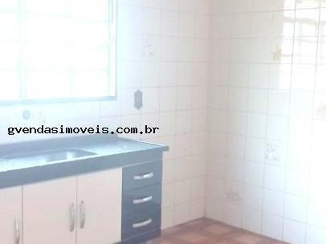 Casa para Venda em São José dos Campos, Jardim das Cerejeiras, 5 dormitórios, 2 banheiros, 1 vaga