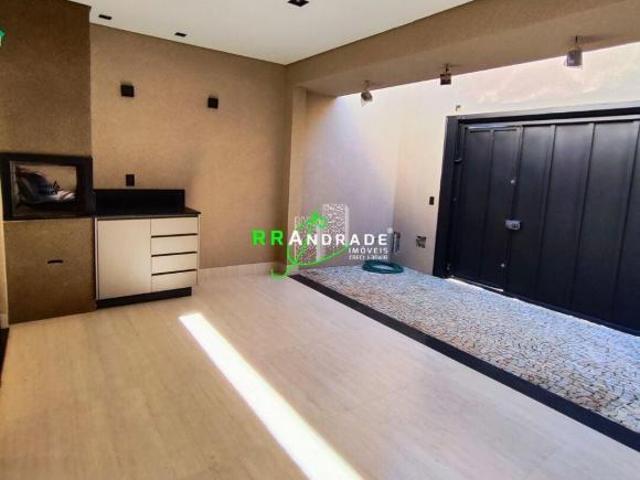 Casa para venda em São José de 120.00m² com 3 Quartos, 1 Suite e 2 Garagens