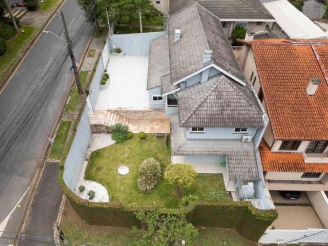 Casa para venda em São Lourenço de 184.23m² com 4 Quartos, 2 Suites e 5 Garagens