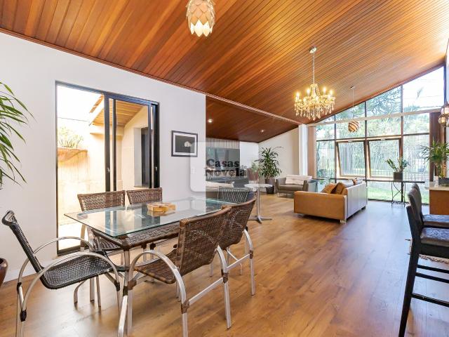 Casa para venda em São Lourenço em Curitiba Paraná de 119.00m² com 3 Quartos, 1 Suíte e 2 Garagens