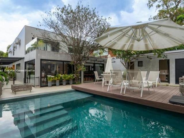 Casa para Venda em São Paulo, Alto de Pinheiros, 4 dormitórios, 4 suítes, 5 banheiros, 3 vagas