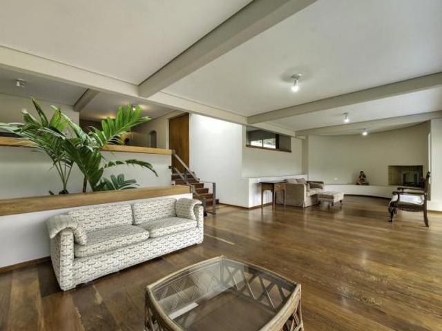 Casa para Venda em São Paulo, Fazenda Morumbi, 4 dormitórios, 2 suítes, 5 banheiros, 4 vagas