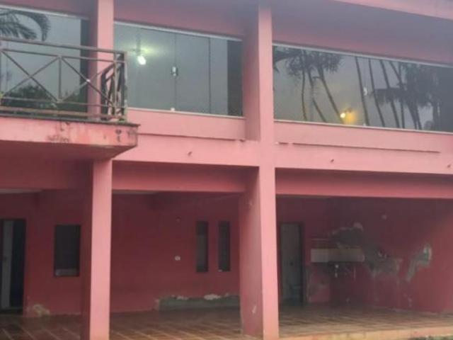Casa para Venda em São Paulo, Interlagos, 5 dormitórios, 5 suítes, 6 banheiros, 6 vagas