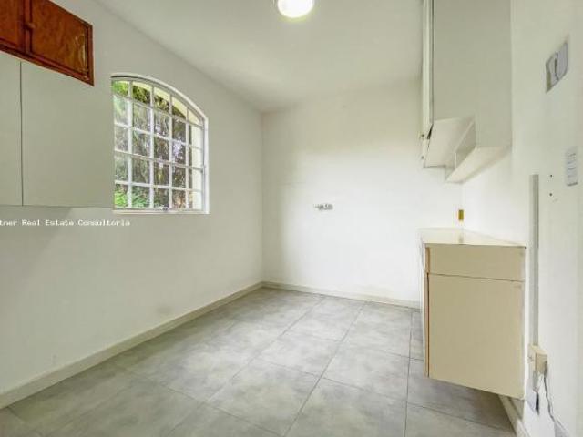 Casa para Venda em São Paulo, Jardim Viana, 3 dormitórios, 1 suíte, 3 banheiros, 2 vagas