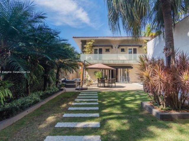 Casa para Venda em São Paulo, Pacaembu, 5 dormitórios, 5 suítes, 6 banheiros, 4 vagas