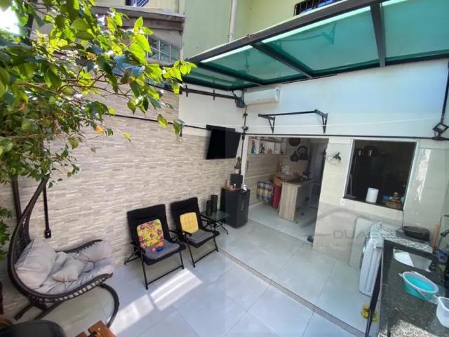 Casa para Venda em São Paulo, Tremembé, 2 dormitórios, 1 suíte, 2 banheiros, 2 vagas