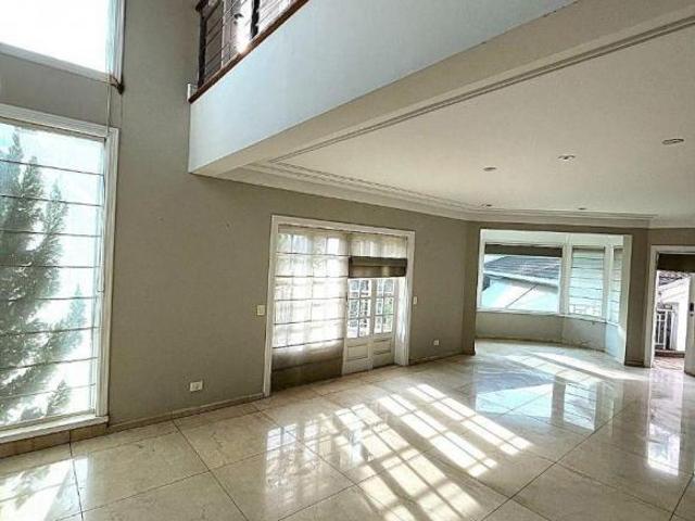 Casa para Venda em São Paulo/SP 3 Dorm. 350 m2 Área Útil