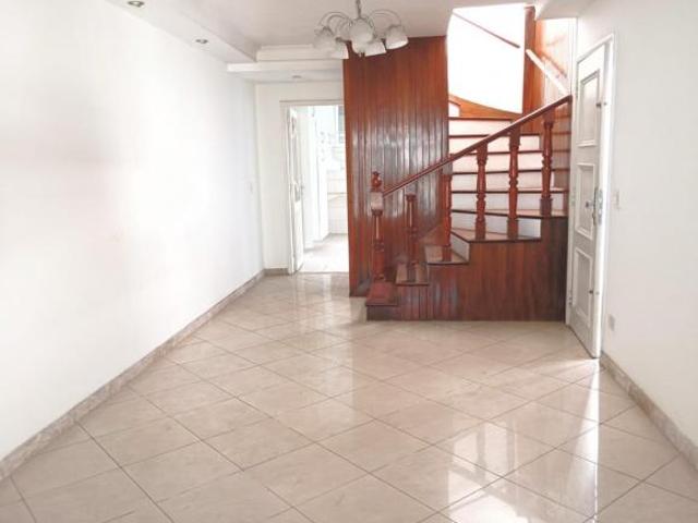 Casa para Venda em São Paulo/SP 4 Dorm. 180 m2 Área Útil