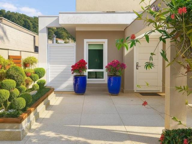 Casa para Venda em São Paulo/SP 4 Dorm. 235 m2 Área Útil