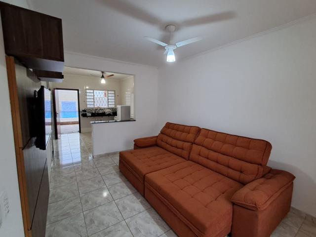 Casa para venda em São Pedro em São Pedro São Paulo de 210.00m² com 5 Quartos, 2 Suítes e 5 Garagens