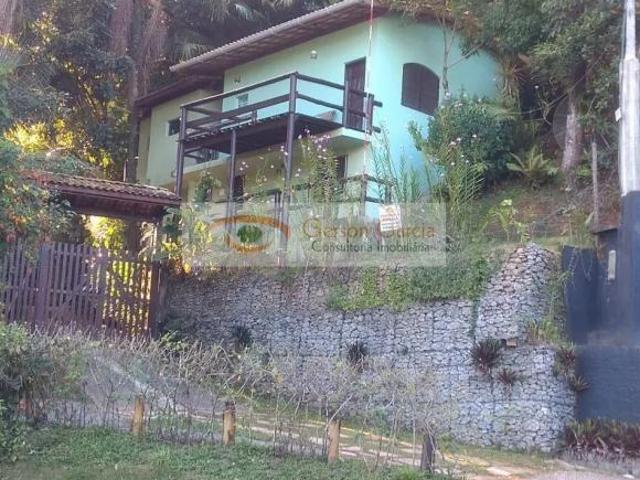 Casa para Venda em São Sebastião, Camburi, 3 dormitórios, 3 suítes, 4 banheiros, 3 vagas