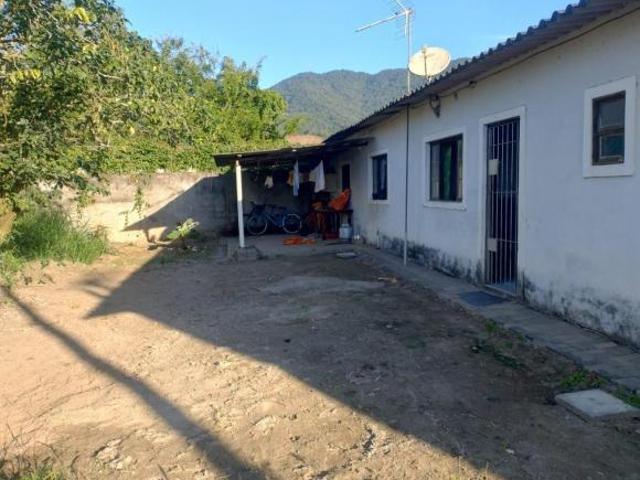 Casa para Venda em São Sebastião, Canto do Mar, 2 dormitórios, 1 banheiro, 4 vagas