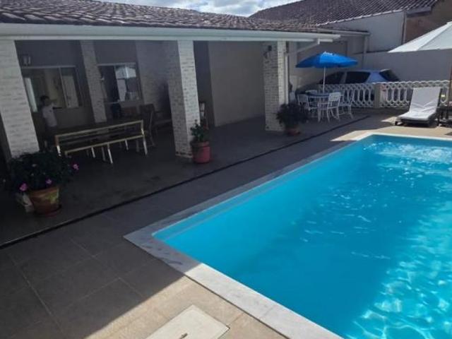 Casa para Venda em São Sebastião, Portal da Olaria, 3 dormitórios, 1 suíte, 1 banheiro, 3 vagas