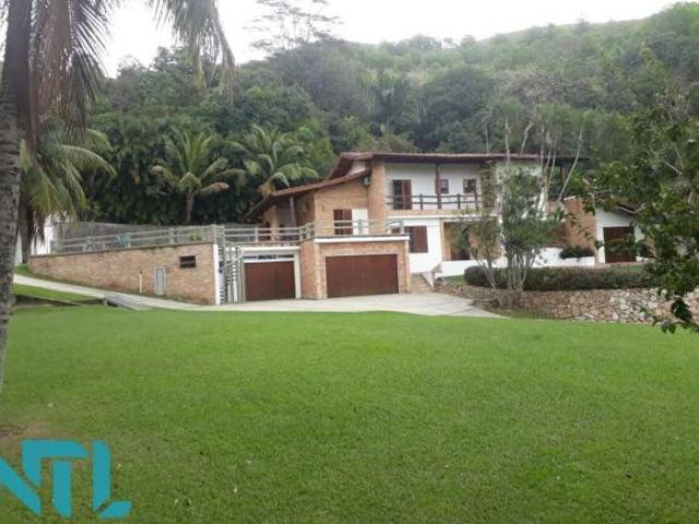 Casa para Venda em São Sebastião, Praia do Arrastão, 5 dormitórios, 5 suítes, 3