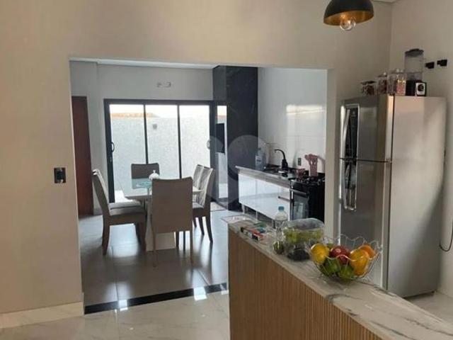 Casa para venda em São Venâncio de 165.00m² com 3 Quartos, 3 Suites e 4 Garagens