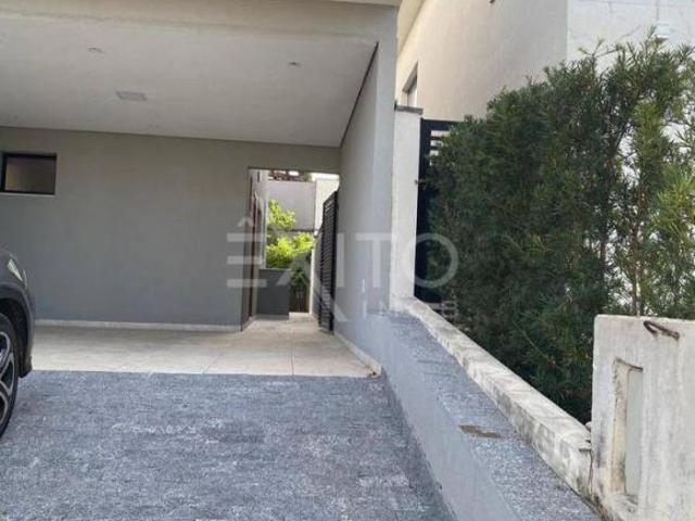 Casa para venda em São Venâncio de 243.00m² com 3 Quartos, 1 Suite e 4 Garagens