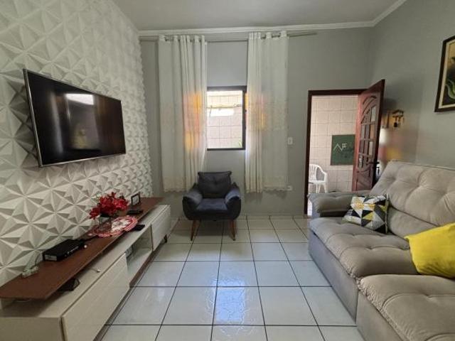 Casa para Venda em São Vicente, Parque das Bandeiras, 2 dormitórios, 2 banheiros, 1 vaga