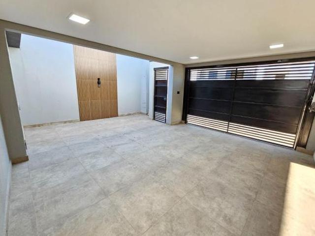 Casa para venda em Smart City de 98.00m² com 2 Quartos e 2 Garagens