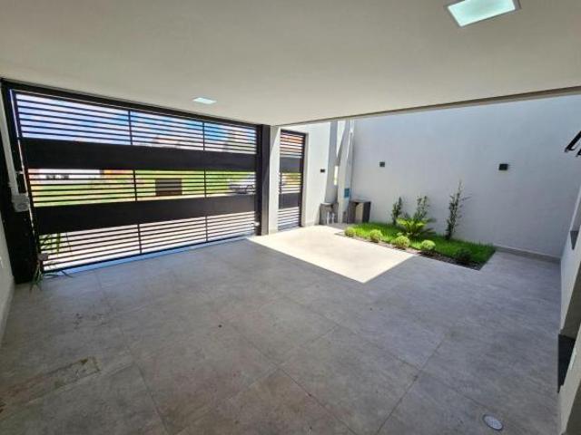 Casa para venda em Smart City de 103.00m² com 3 Quartos, 1 Suite e 2 Garagens