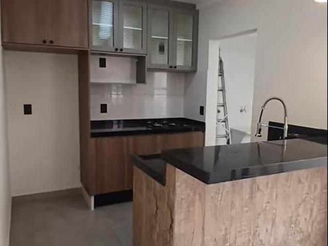 Casa para Venda em Sorocaba, Cidade Jardim, 2 dormitórios, 2 suítes, 1 banheiro, 2 vagas
