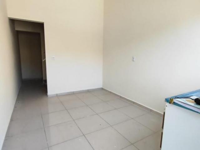 Casa para venda em Sorocaba, Vila Helena, 2 dormitórios, 2 banheiros