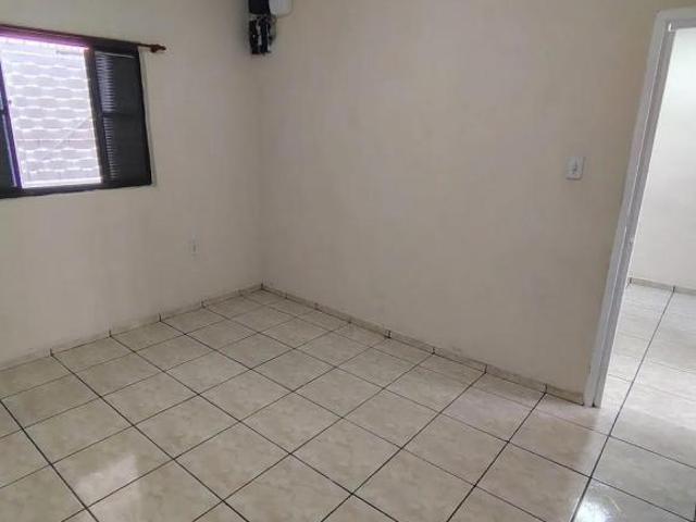 Casa para Venda em Sorocaba, Vila Hortência, 2 dormitórios, 1 banheiro, 2 vagas