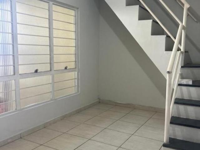 Casa para Venda em Sorocaba, Vila Santana, 3 dormitórios, 2 suítes, 2 banheiros, 1 vaga