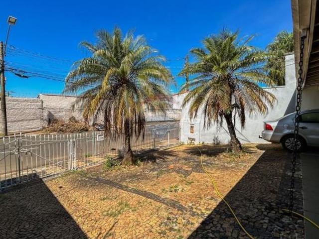 Casa para venda em Saúde de 132.00m² com 3 Quartos e 4 Garagens