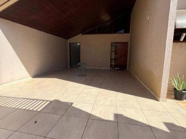 Casa para venda em Saúde de 169.00m² com 3 Quartos, 1 Suite e 2 Garagens