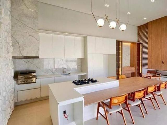 Casa para venda em Saúde de 190.00m² com 3 Quartos, 3 Suites e 2 Garagens