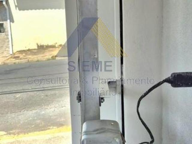 Casa para Venda em Salto, 2 dormitórios, 1 banheiro, 1 vaga