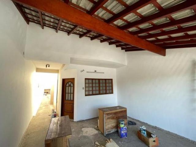 Casa para Venda em Salto, Parque Residencial Rondon, 3 dormitórios, 1 suíte, 3 banheiros, 2 vagas